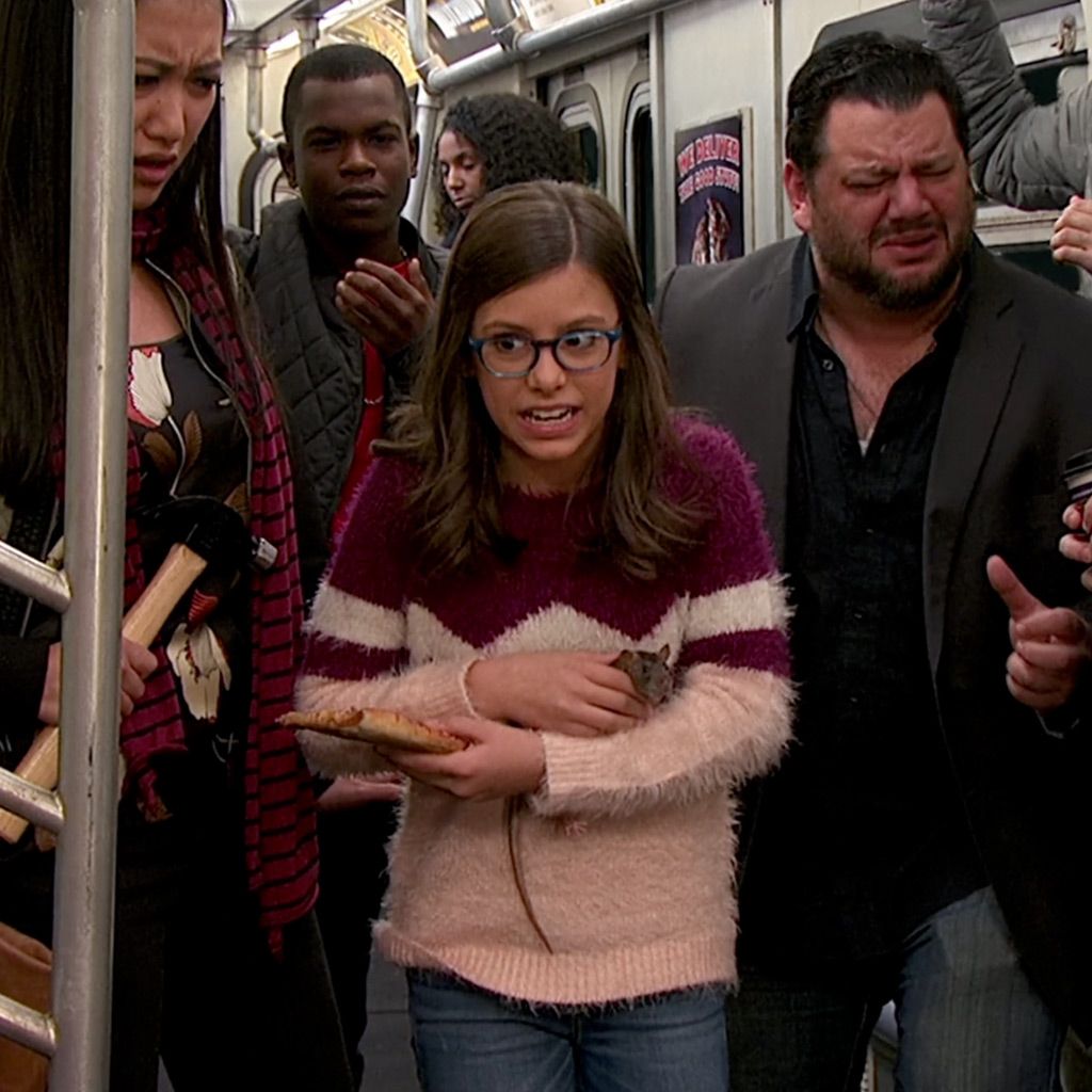 Game Shakers: "Kenzie to the Rescue" - (Video Clip) | Nick